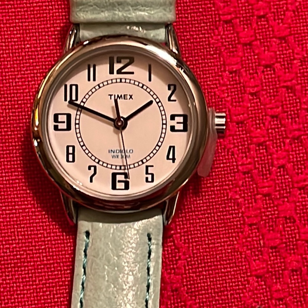 New Timex Indiglo Watch - Gem